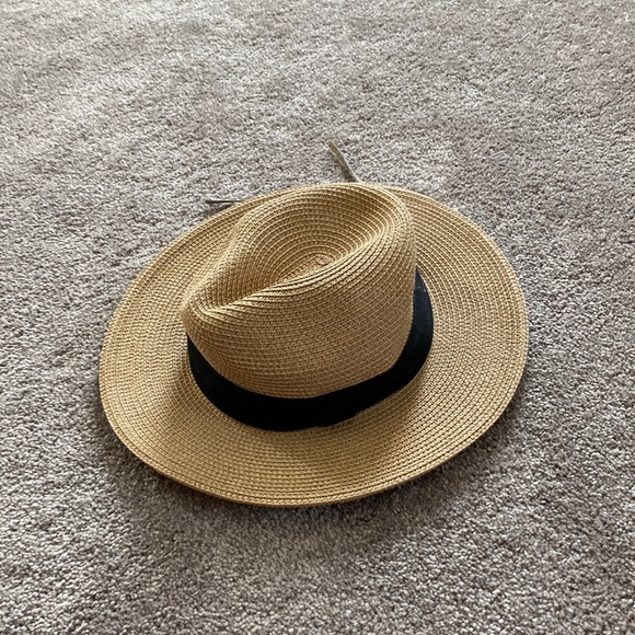 Solar Escape | Accessories | Solar Escape Hat Size Os | Poshmark